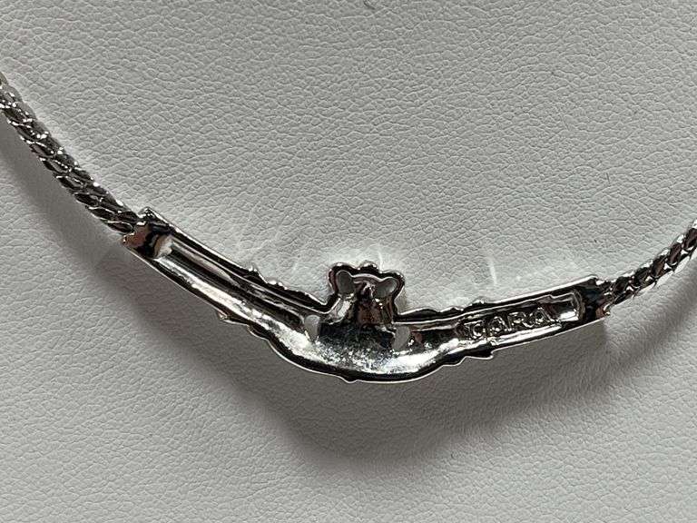 Glen Cara signed Claddagh necklace, the hands and crown area is 1 3/4 ...