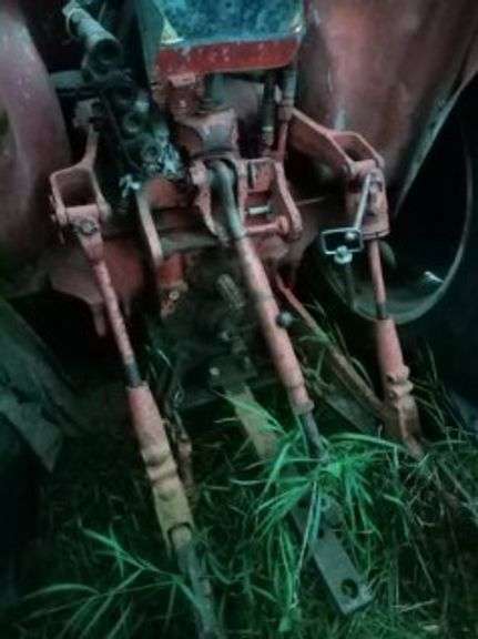 International 784 Loader Tractor, (3300 Hours), Has been Sitting for ...