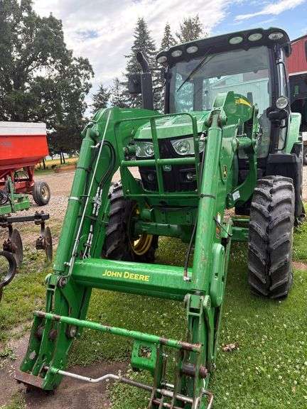 2016 John Deere 6110R 4WD Tractor with 640R Loader and 8' Bucket, (4400 ...