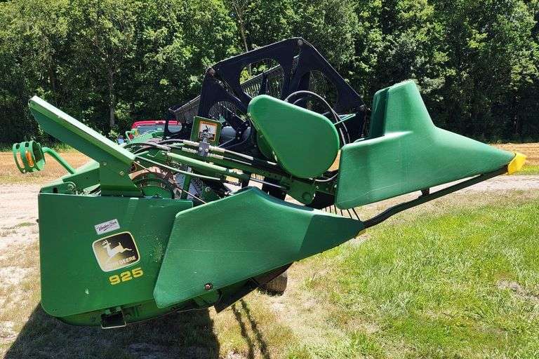 John Deere 925 Flex Grain Head, Good Knife, Sprocket Drive, J&M Header ...