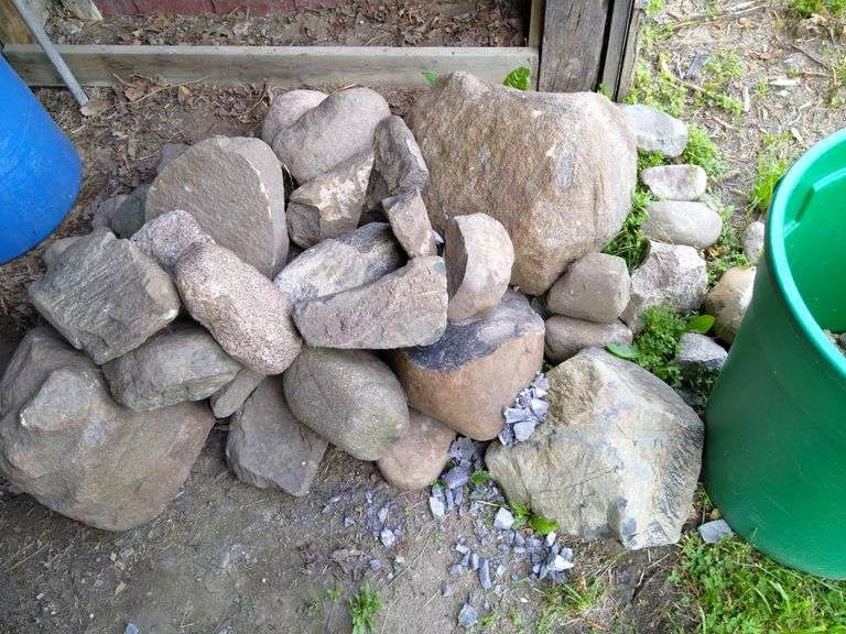 Over (40) Large to medium stones and rocks, green can has hundreds of ...