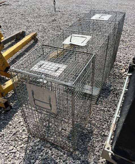 Advantek coyote cage, 16"W x 57"L x 26"H - Albrecht Auction Service