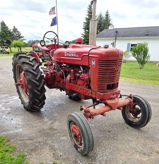 Farmall M Wide Front Tractor, New 245180x1 Front and Rear Tires, Power ...