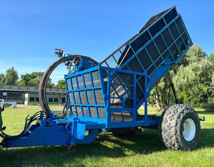 Red River 25-Ton Beet Cart, New Discharge Belted Chain Installed After ...