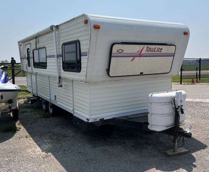 1999 TowLite Hi-Lo camper, VIN: 4FTLTAR29XB053143, AC doesn't work ...
