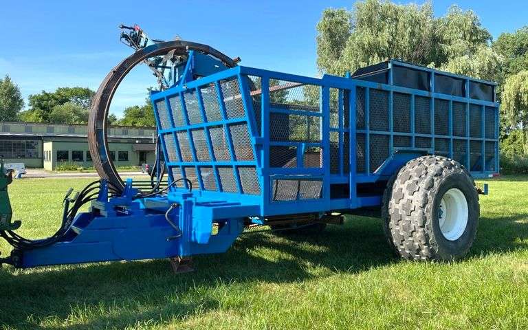 Red River 25-Ton Beet Cart, New Discharge Belted Chain Installed After ...