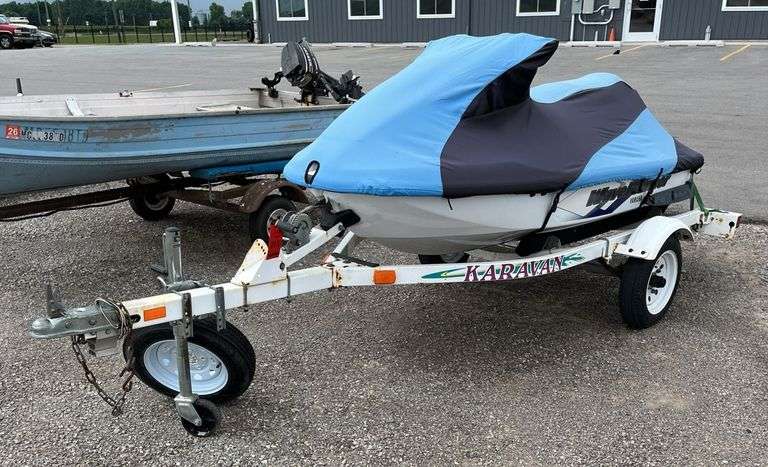 1998 Yamaha GP800 Waverunner, HIN: YAMA2764F898, complete new engine at ...