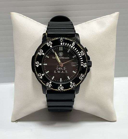 Men's Smith & Wesson S.W.A.T. watch with date window, and a push button ...
