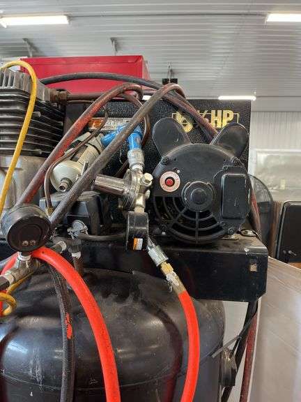 6 1/2 HP compressor, professional grade, 66"H - Albrecht Auction Service