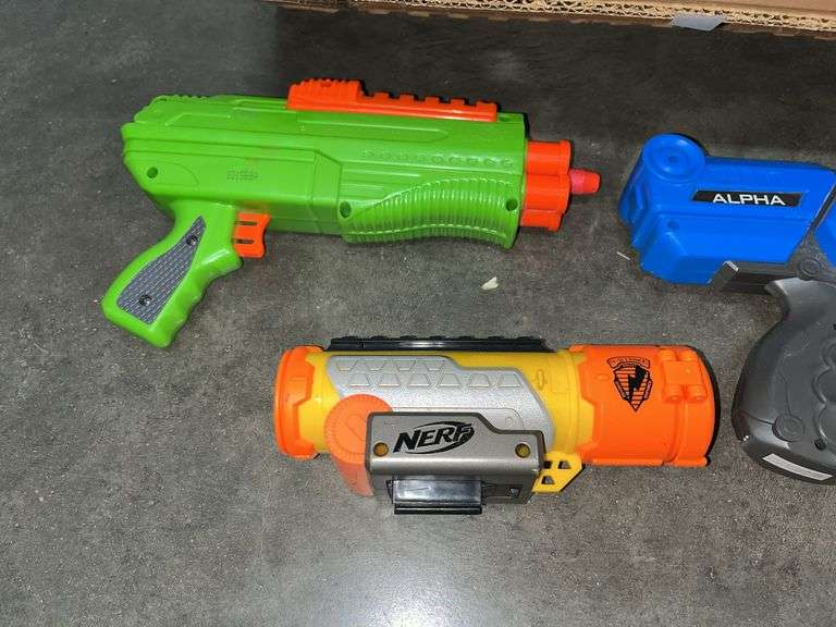 Nerf guns, include: Shotgun, pistol, X-shot, Extreme, and more ...