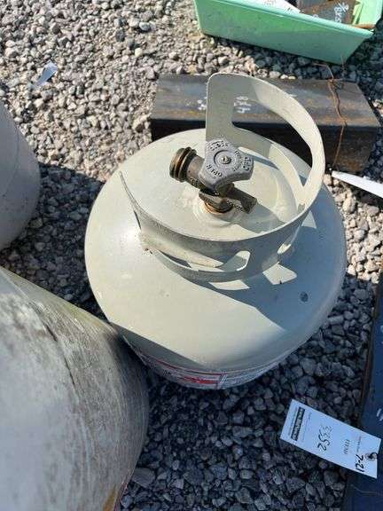 (4) Propane tanks, Three- 15 lb., and One- 68 lb., some feel like they ...