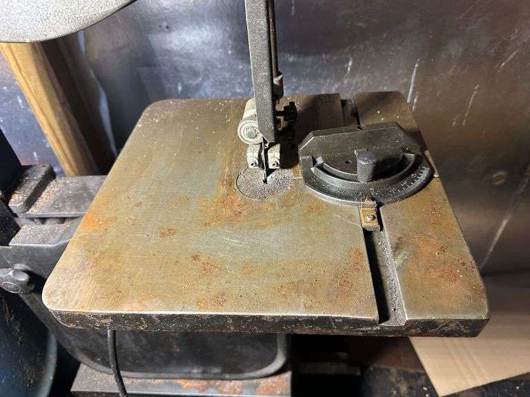 Test Rite 14' Metal/Wood Cutting Bandsaw, Model 7444, 1/2 hp, 14" x 14 ...