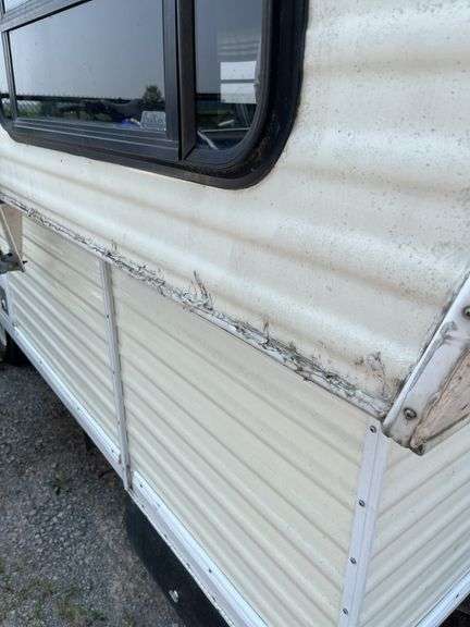 1999 TowLite Hi-Lo camper, VIN: 4FTLTAR29XB053143, AC doesn't work ...