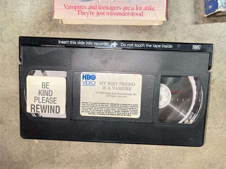 Over (100) VHS movies, in two boxes - Albrecht Auction Service