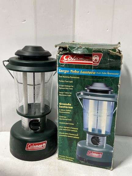 (2) Coleman lanterns, both work, with (2) Cases, up to 14"H - Albrecht Auction Service