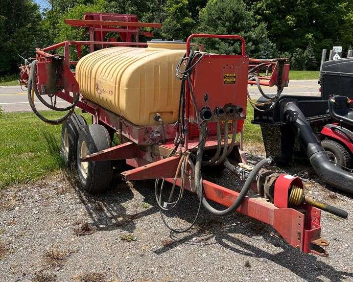 Vicon 1910T sprayer, 45' boom, hydraulic fold, 3-section boom, electric ...