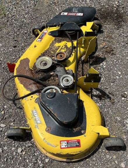 John Deere L120/L130 deck, 48" cut - Albrecht Auction Service