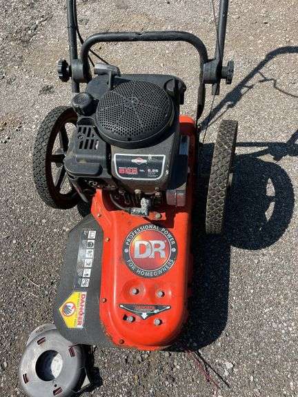 DR string trimmer, runs and starts, used - Albrecht Auction Service