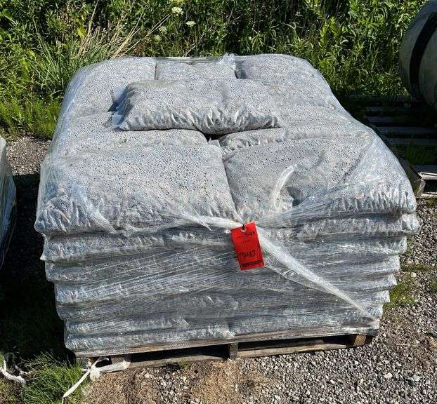 Pallet of crushed fieldstone, 50 bags, 40 lbs. each, 2,000 lbs. total ...
