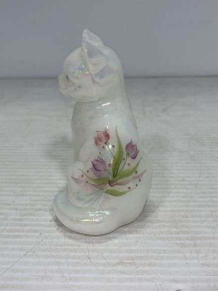 Fenton hand painted glass cat with tulips, 3 3/4"H, rough left ear ...