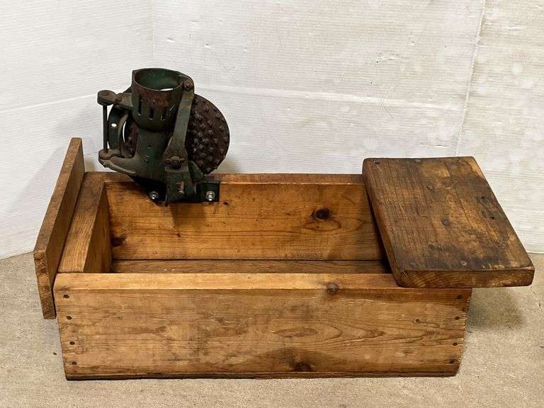 Corn sheller, box- 32"L - Albrecht Auction Service