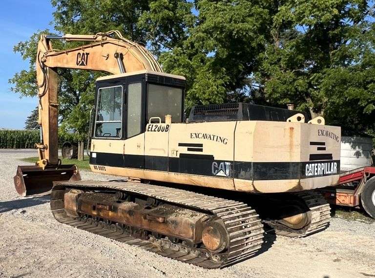 CAT EL200B Excavator, New Track Chains, Drive Sprockets, Idlers and ...