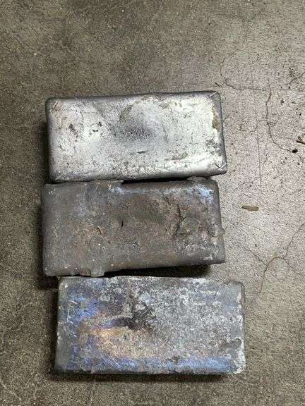 40 lbs. of lead for sinkers and bullets, 3"L - Albrecht Auction Service