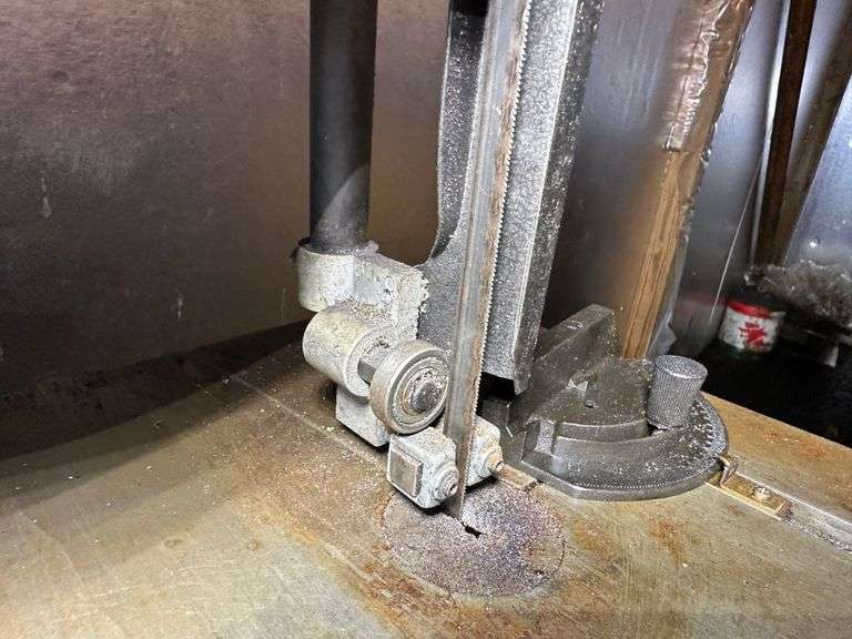 Test Rite 14' Metal/Wood Cutting Bandsaw, Model 7444, 1/2 hp, 14" x 14 ...