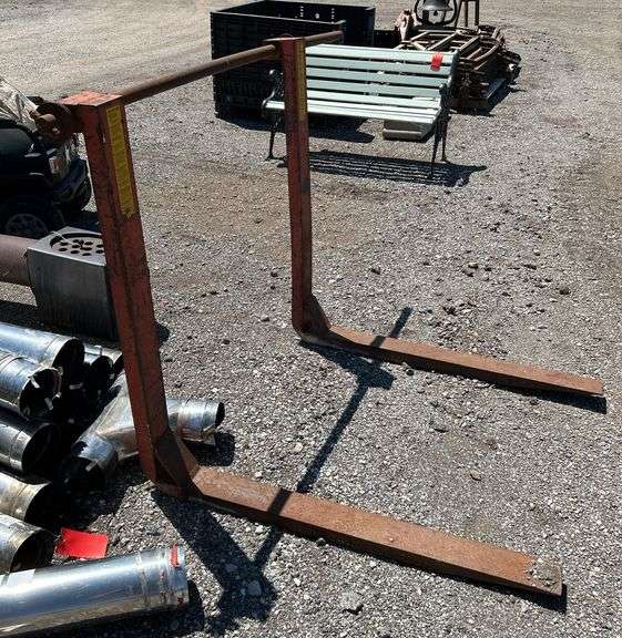 Pallet forks with rod, forks- 42"L x 46"H, rod- 72"L, used, some rust ...