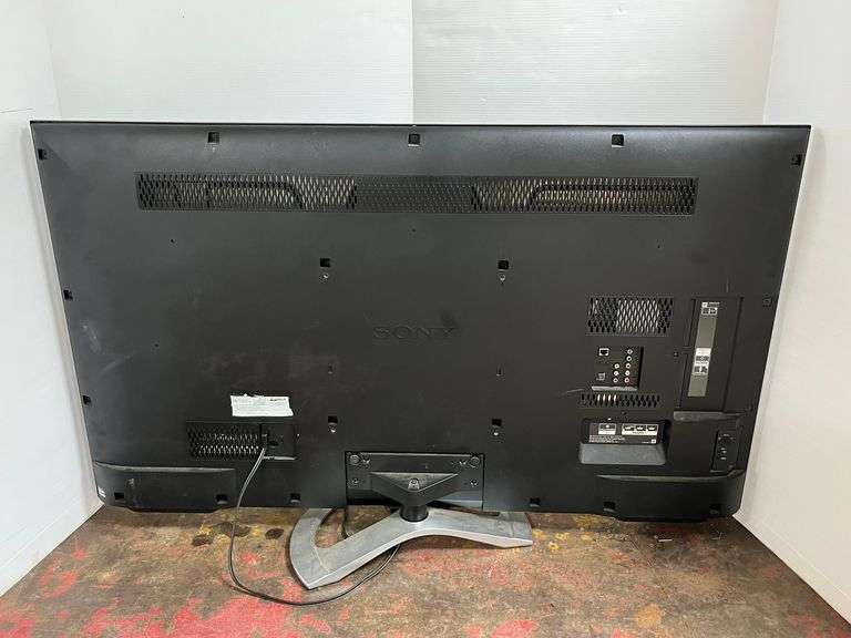 Sony 57" TV - Albrecht Auction Service