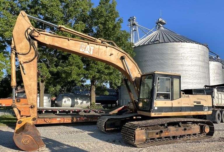 CAT EL200B Excavator, New Track Chains, Drive Sprockets, Idlers and ...