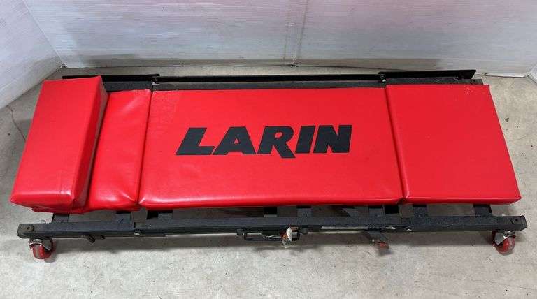 Larin creeper/seat combo, folded- 24"W - Albrecht Auction Service
