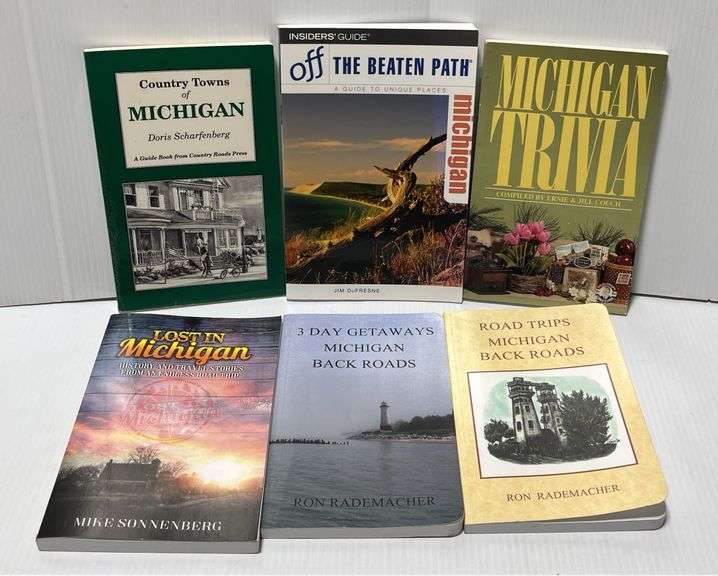 (6) Michigan Road Trip and Getaway Guide paperback books, includes ...