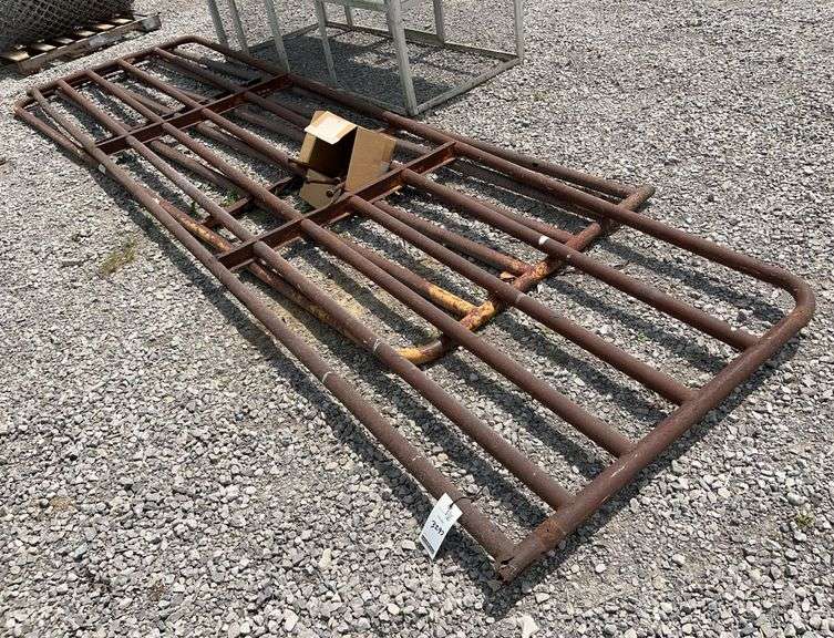 Sioux steel livestock gates, 14' and 16'W, includes mounting hardware ...