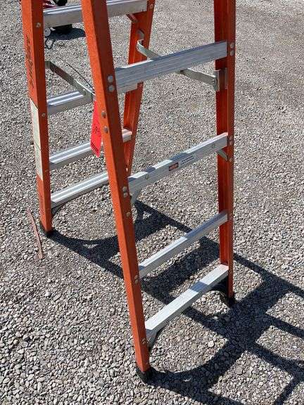 6' Husky fiberglass ladder, Model No. 01-46002-00, heavy duty rating ...