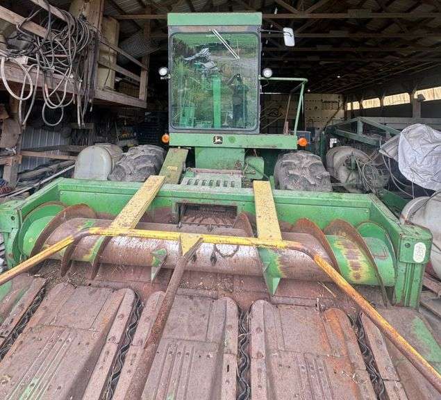 1980 John Deere 5460 Self-Propelled Chopper, 4WD, 44-Knives - Albrecht ...