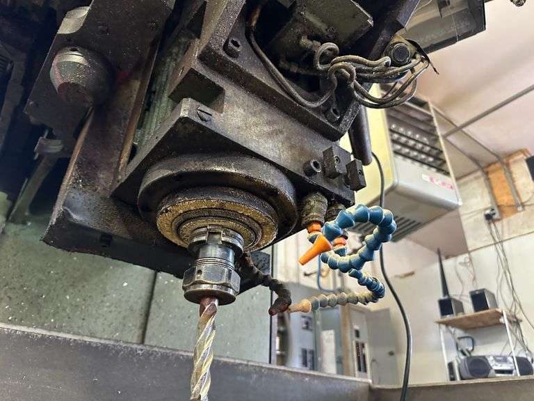 Mori Seiki MV Junior Vertical Machining Machine, 3-phase, 230 volt, Cat ...