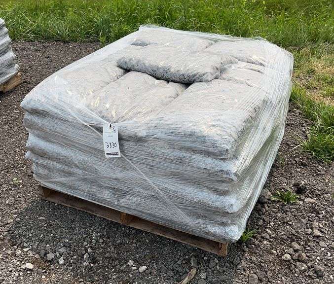 Pallet of crushed fieldstone, 50 bags, 40 lbs. each, 2,000 lbs. total ...