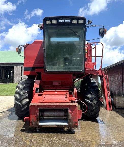 Case IH 1640 Combine Package, (3343.4 Engine Hours,) Comes with Head ...