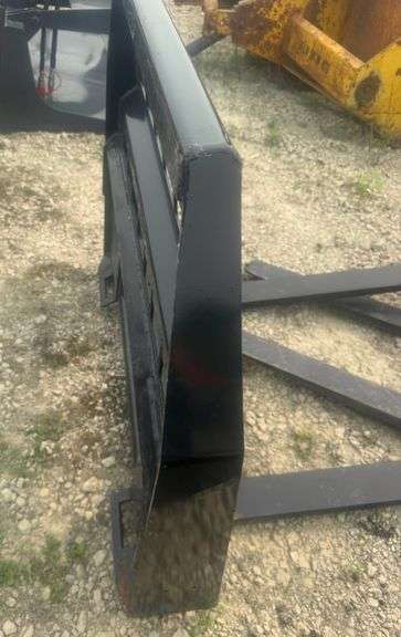 Skid Steer Quick Attach Forks, 48", New, Unused, NOTE: No Sunday Pick ...