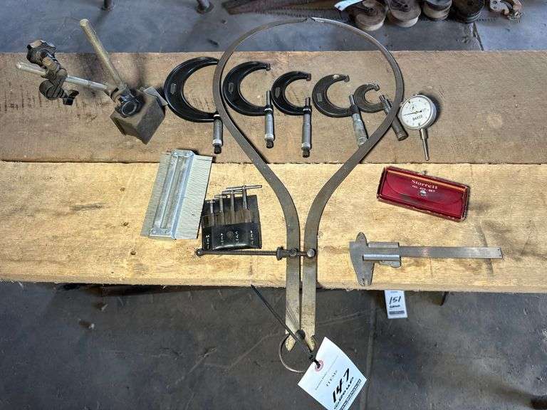 Assortment of Measuring Tools - Albrecht Auction Service