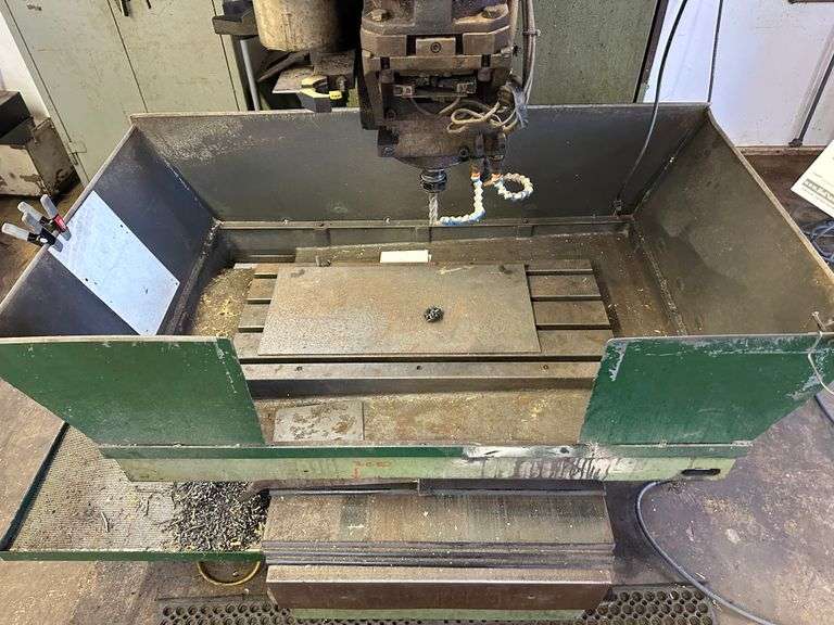 Mori Seiki MV Junior Vertical Machining Machine, 3-phase, 230 volt, Cat ...