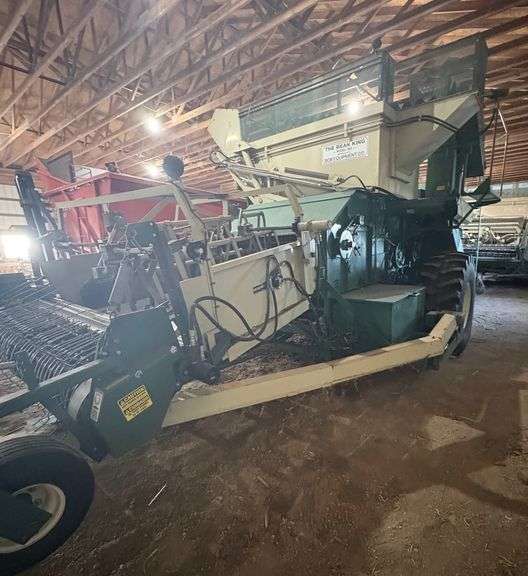 2000 Bob Model 666 Edible Bean Combine, Pickett Pickup Head, Excellent ...