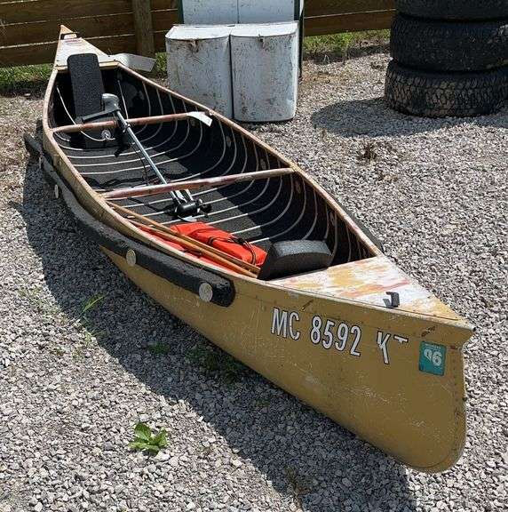 14' Sportspal Canoe, light weight, floats good, comes with trolling ...
