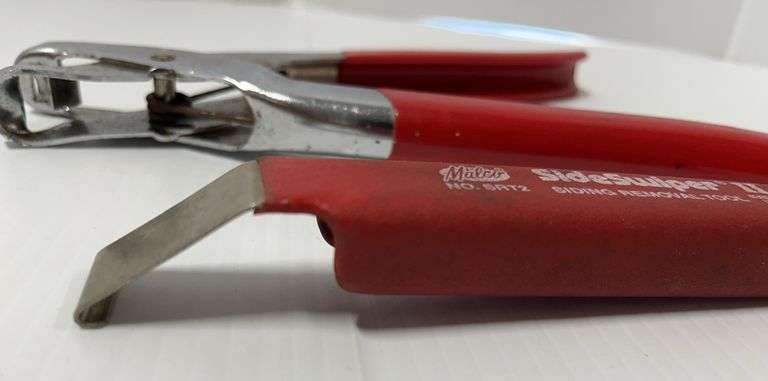 Siding tools, No. SRT2, includes: 1- Malco Sideswiper II, and 1- Siding ...
