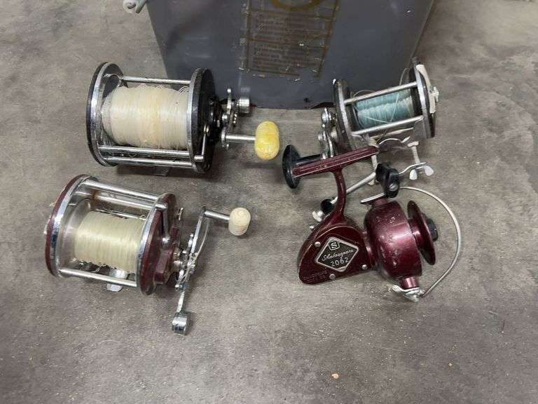 (10) Fishing reels, some older and some will need repairs - Albrecht ...