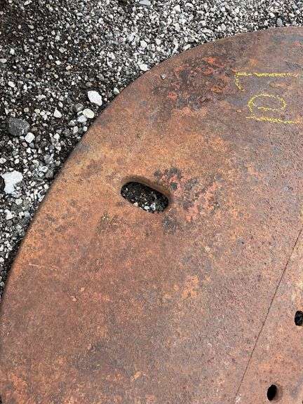 Stone sled cast iron nose, 31"W, used, rusty - Albrecht Auction Service