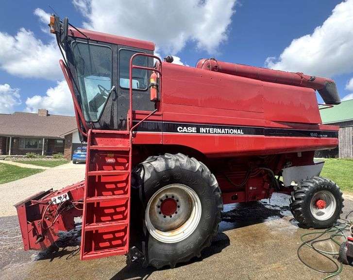 Case IH 1640 Combine Package, (3343.4 Engine Hours,) Comes with Head ...