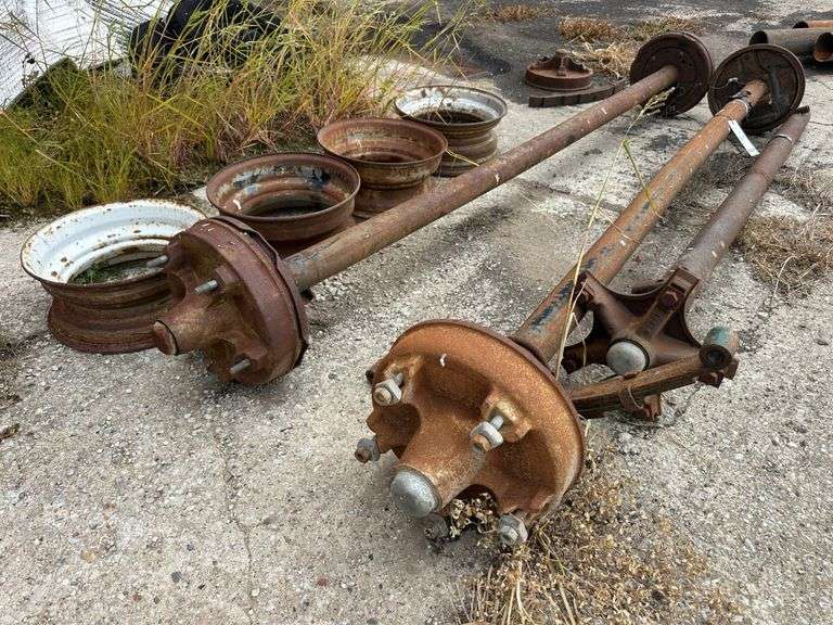 Mobile Home Axles and Rims, 83" to 85" - Albrecht Auction Service