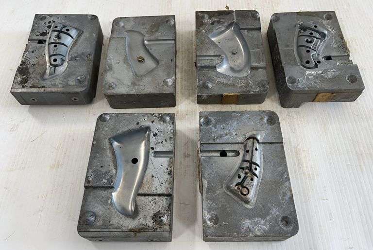 Lead molds for gun grips and approx. 30 lbs. of lead, good - Albrecht ...